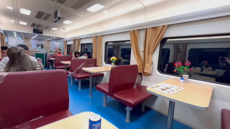 🚉 Thailand Railway Guide – All About Thai Trains