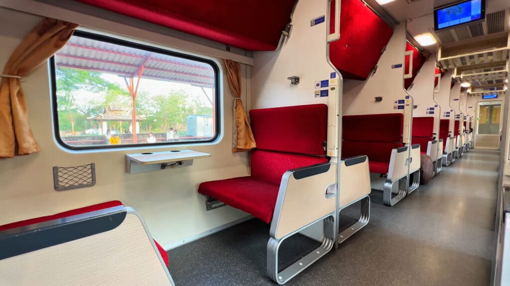 🚉 Thailand Railway Guide – All About Thai Trains